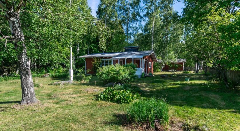 Holiday Home Lampaluodon punainen tupa, 투오릴라, 투오릴라, 핀란드 - 여기어때 특가