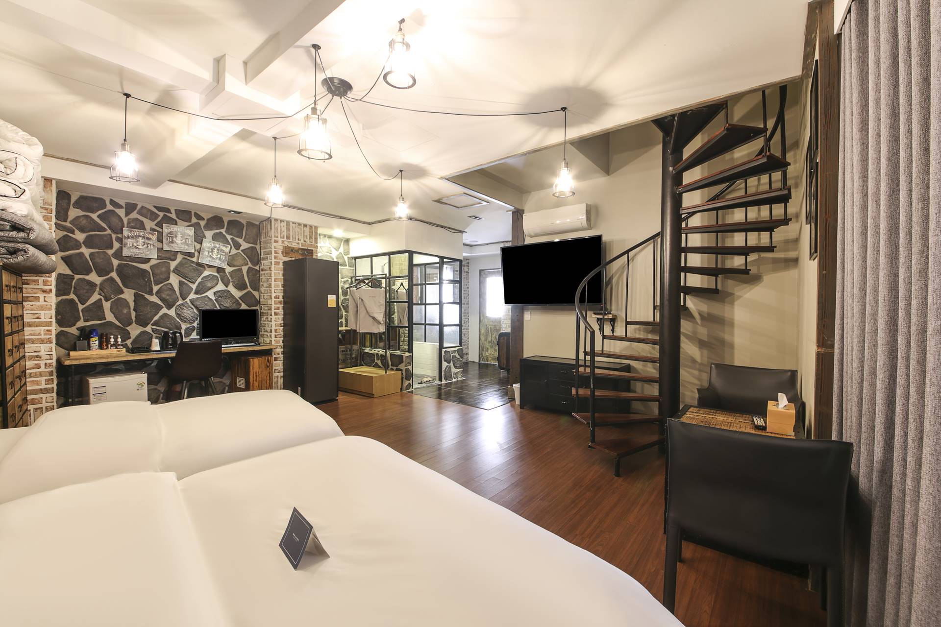 동성로 브라운도트, 동성로·시청·서문시장, 대구 - 여기어때 특가