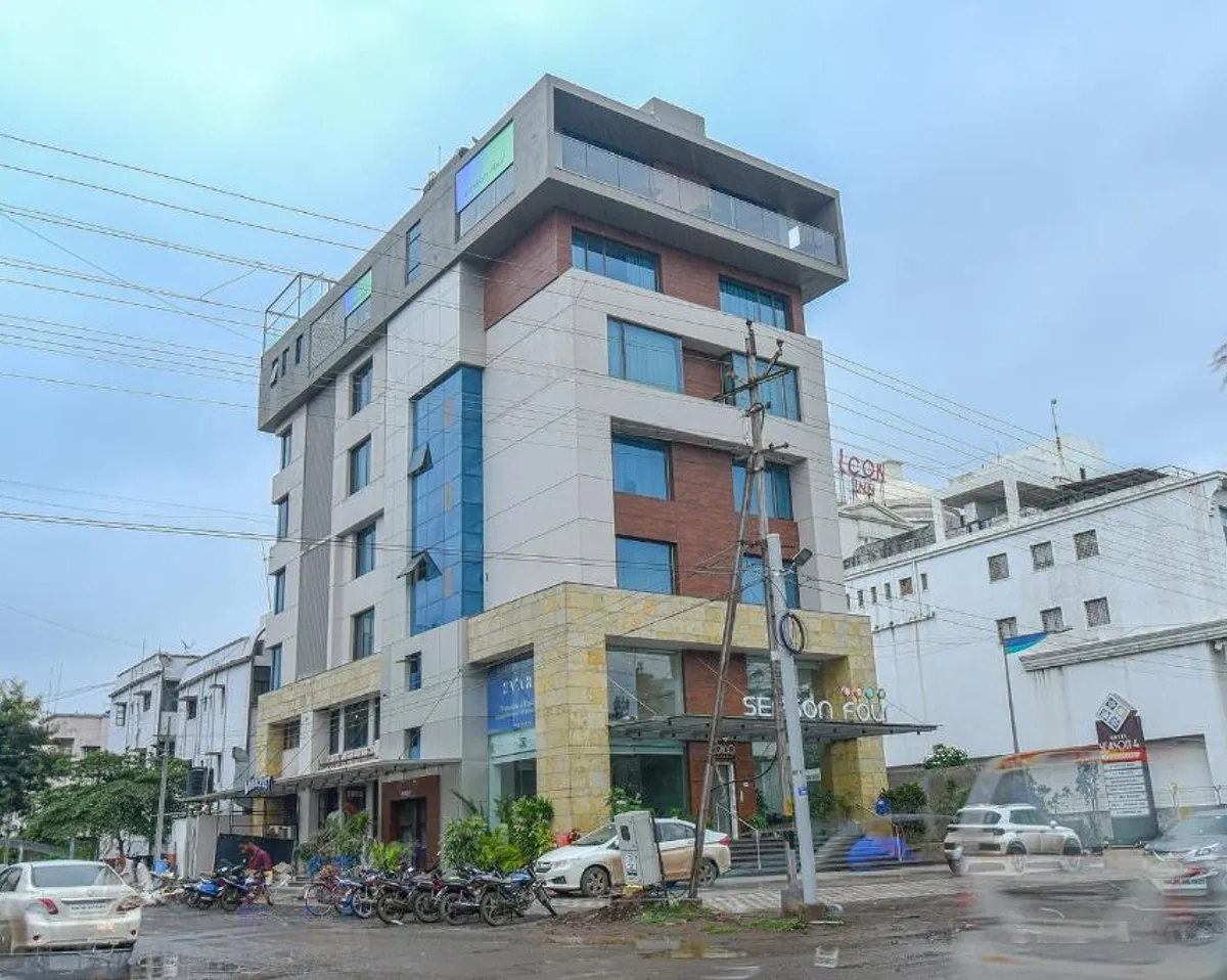 Season 4, Sangli, 미라지, 인도 - 여기어때 특가