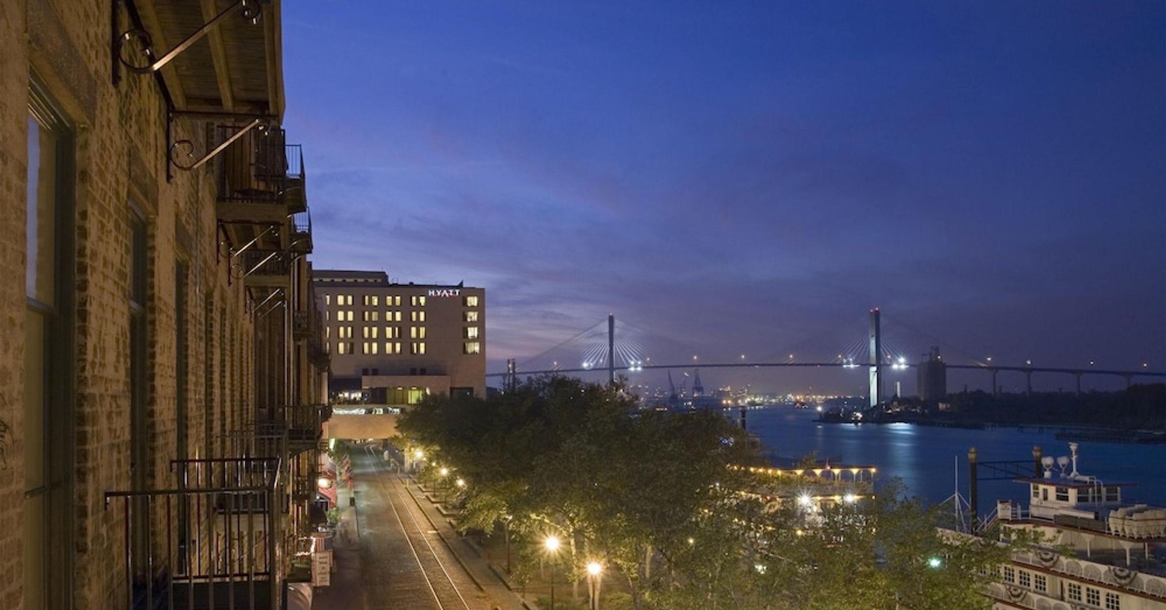 2025 사바나 BB&T: ATM 위치 - 서배너 무역 센터 근처 호텔, 숙소 베스트 10